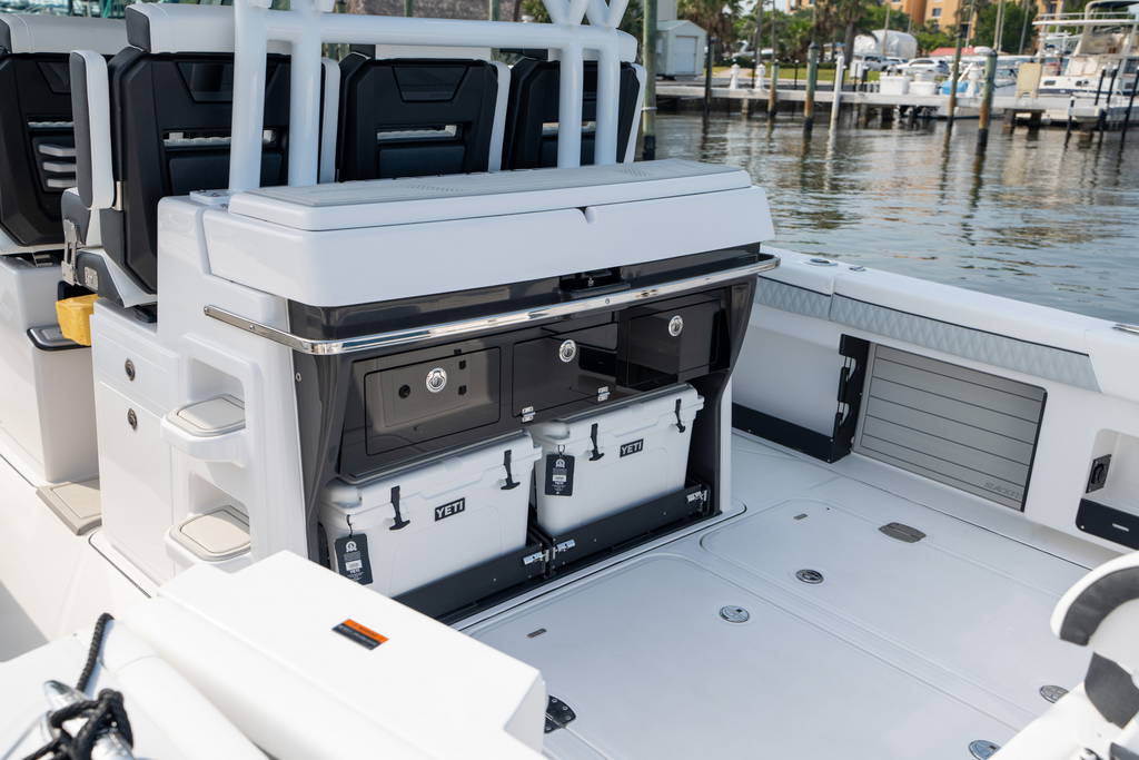 New 2024 Blackfin 400CC for sale in West Palm Beach (#F106) - Marine ...