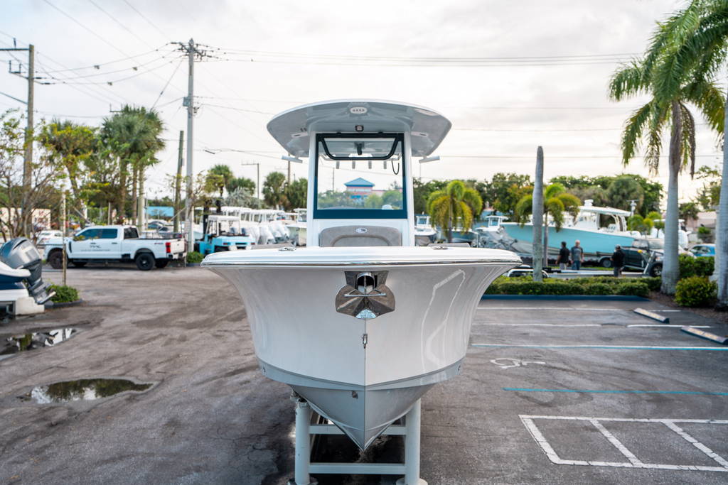 New 2025 Sea Hunt Ultra 245 SE for sale in West Palm Beach (#0002 ...