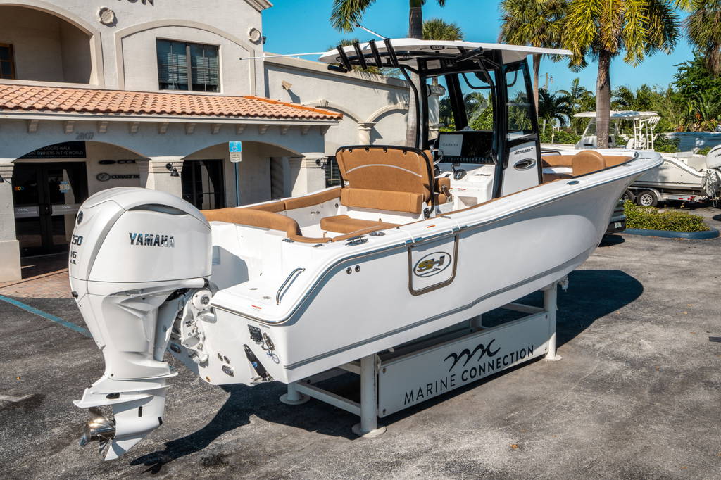 New 2025 Sea Hunt Ultra 255 SE for sale in Vero Beach (#0110) - Marine Connection