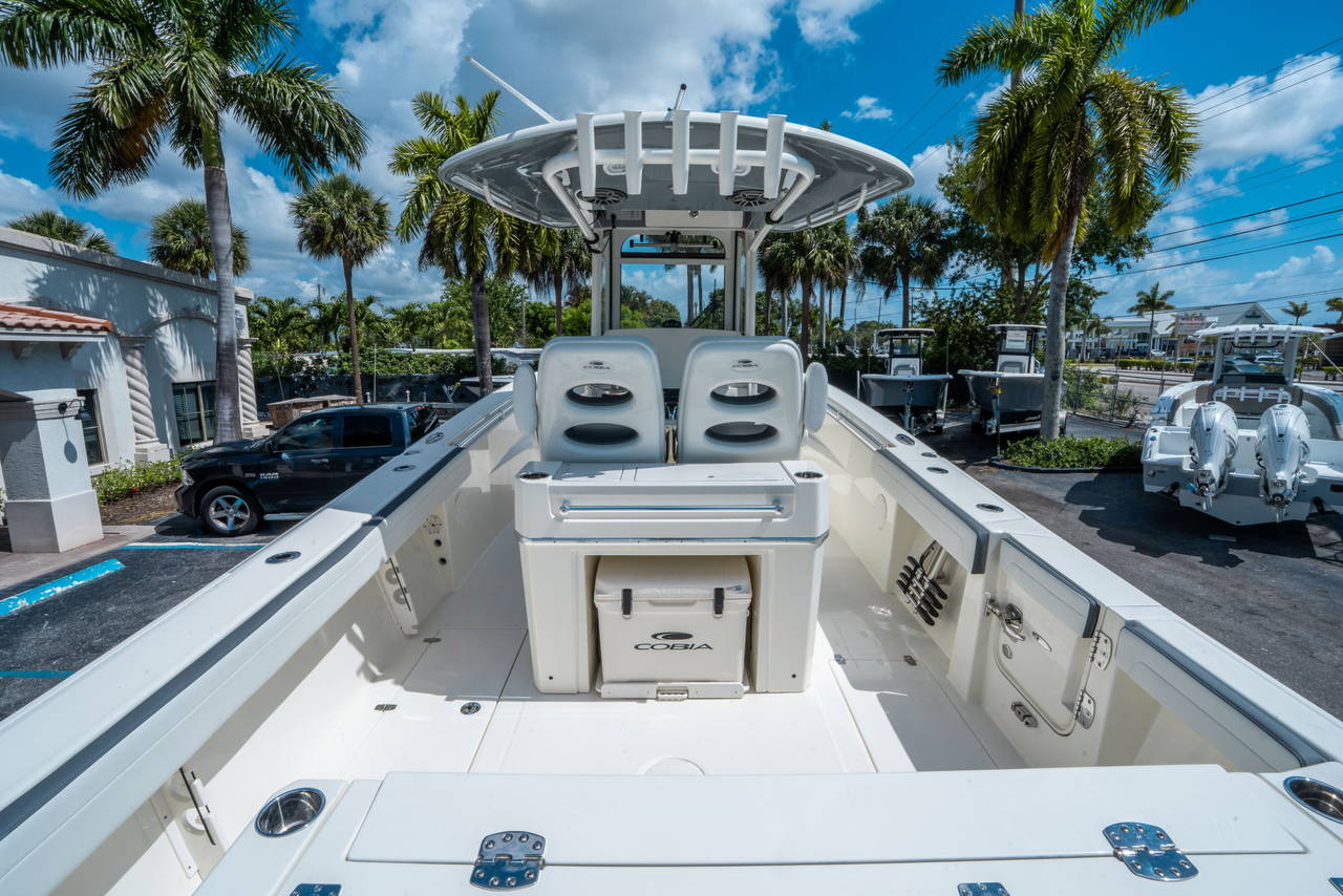 New 2025 Cobia 285 CC for sale in West Palm Beach (#J031) - Marine ...