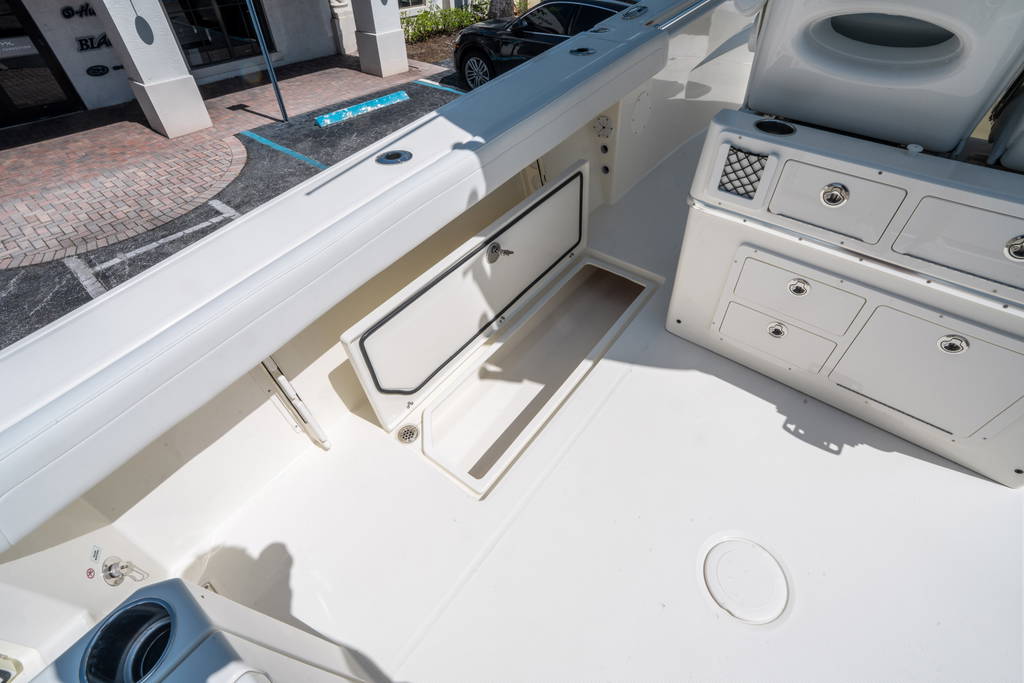 New 2025 Cobia 285 CC for sale in West Palm Beach (#J043) - Marine ...