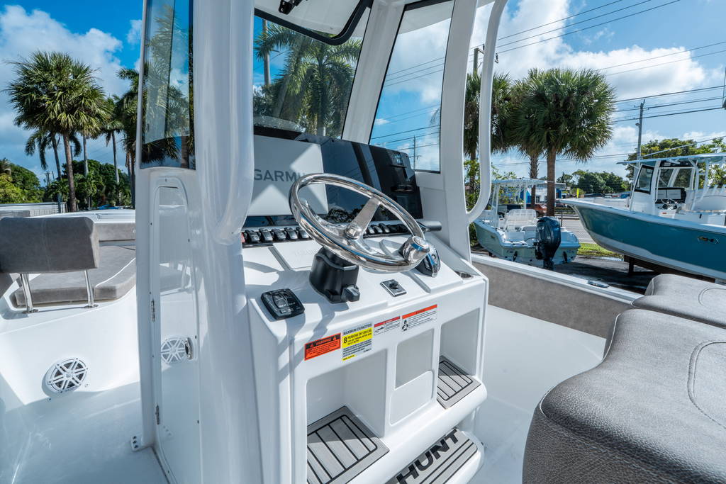 New 2026 Sea Hunt Ultra 245 SE for sale in Fort Lauderdale (#0186 ...