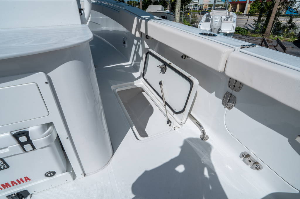 New 2026 Sea Hunt Ultra 285 CB for sale in West Palm Beach (#0002 ...